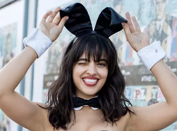 „Nimm deine Krallen von Strickland!“ – MMA-Guru und Demetrious Johnson kritisieren Nina Drama um ...