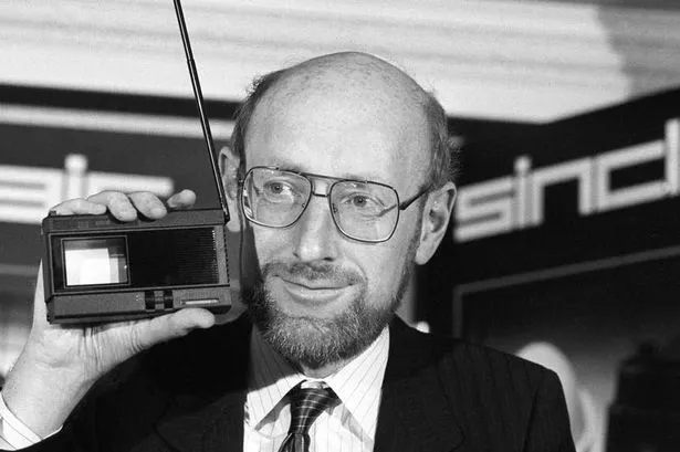 Sir Clive Sinclair. Brillanter Schöpfer des Spectrum-Heimcomputers und ...